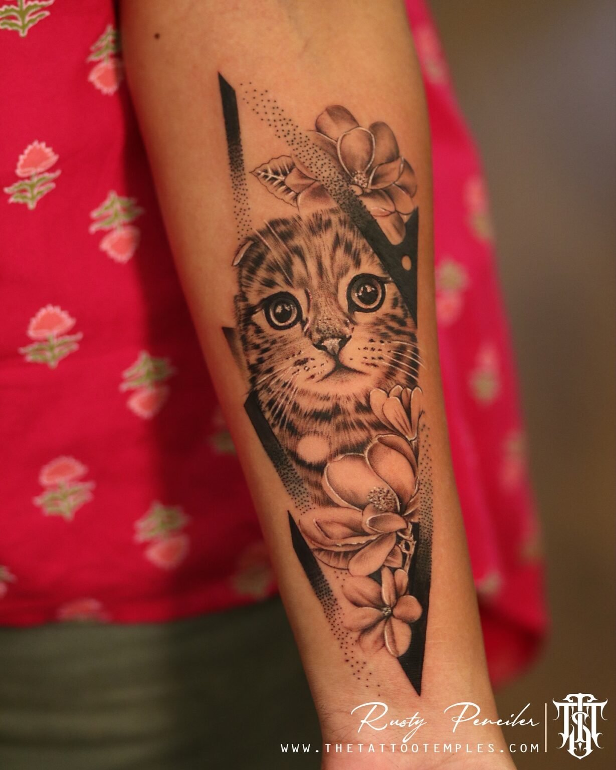20 Unique Cat Tattoo Design Ideas for Men and Women